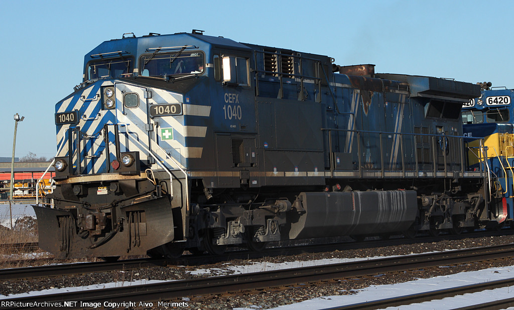 CEFX 1040 at Guelph Jct